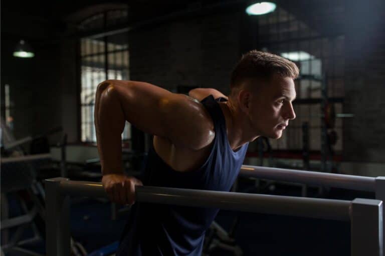 Dips Workout for Triceps - The Key to Bigger, Stronger Arms